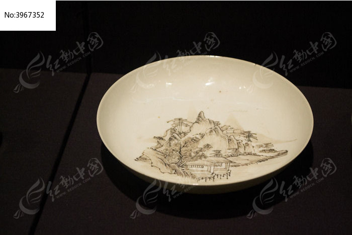 山间客栈纹盘子高清图片下载_红动中国