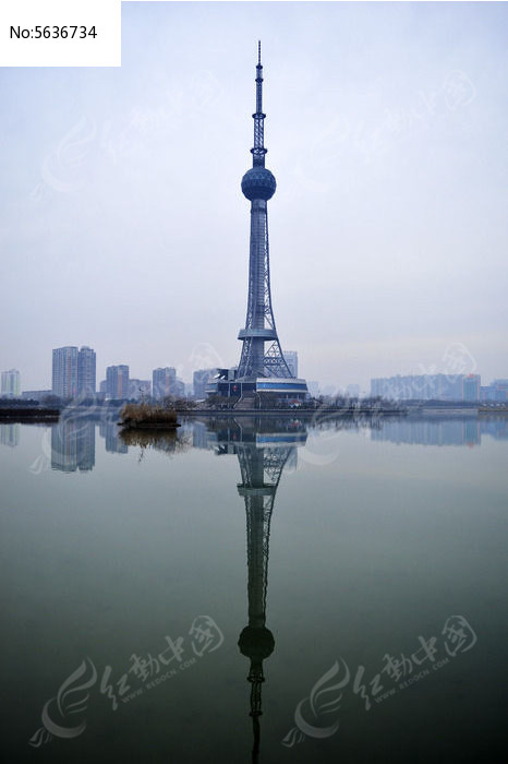 明珠电视塔倒影高清图片下载_红动中国